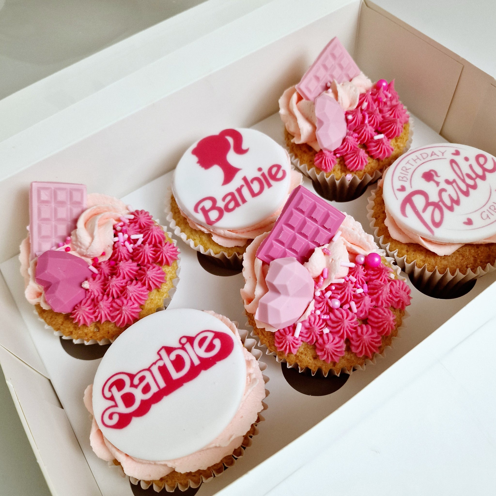 Barbie cupcake set store